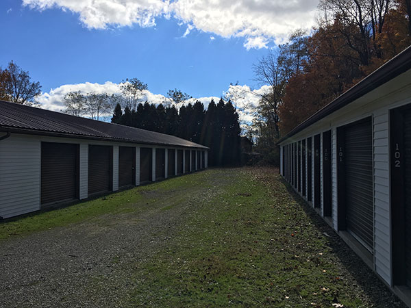 Storage Units Near Linesville PA - Lakeland Mini-Storage